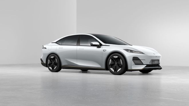 定格1283km！ 长安深蓝SL03原力挑战1200km成功-新浪汽车