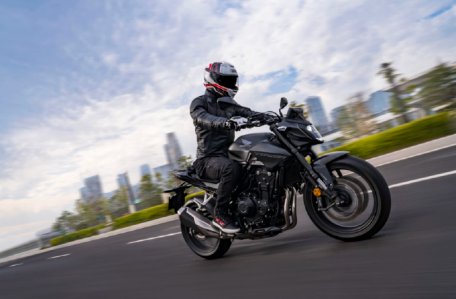 Honda焕新发布NX400、CB400F、CBR400R，NX400售价公布！-新浪汽车