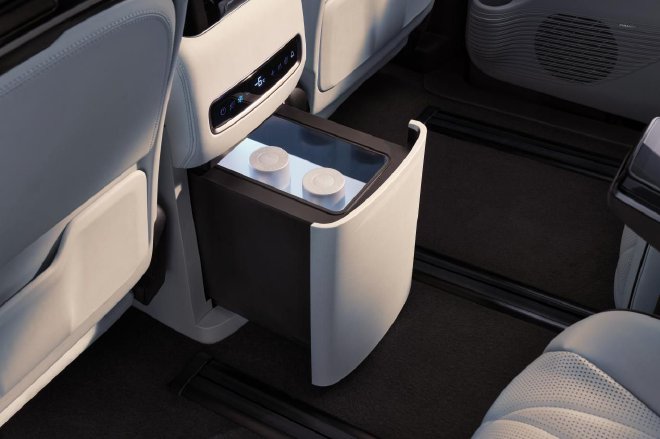 售价33.98-46.98万元 2024款腾势D9正式上市-新浪汽车