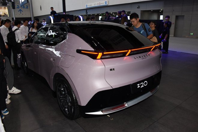 限时领享价13.59-15.09万元 领克Z20正式上市-新浪汽车