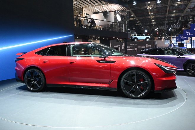 2025上海车展： 本田烨品牌第二弹车型GT亮相-手机新浪汽车