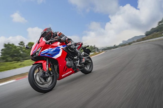 Honda焕新发布NX400、CB400F、CBR400R，NX400售价公布！-新浪汽车