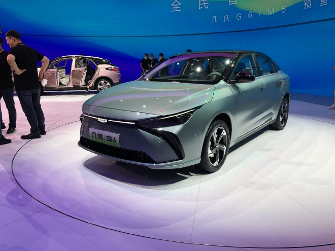 2022成都车展 吉利几何G6/M6正式开启预售-新浪汽车