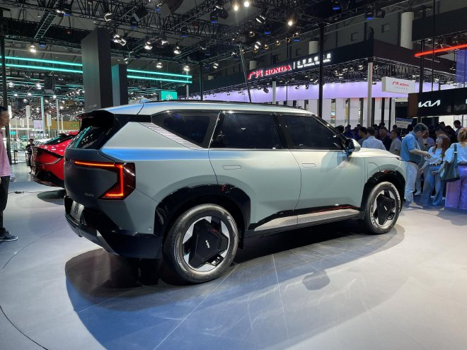 2023成都车展：起亚EV5发布预售/起亚EV6正式上市-手机新浪汽车