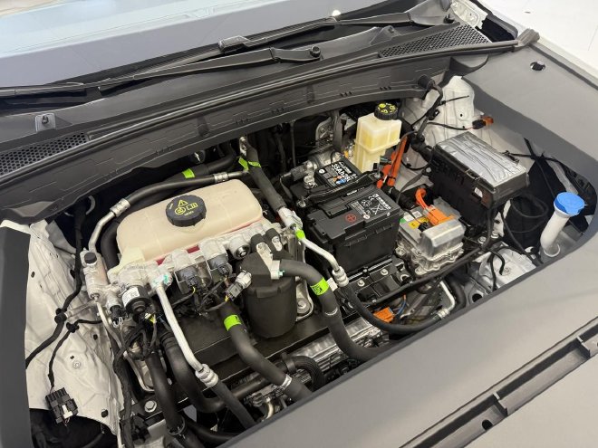 2025上海车展：上汽荣威 D6限时7.98万起-新浪汽车