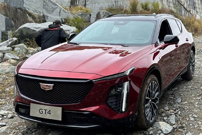 凯迪拉克GT4实车图曝光 定位轿跑SUV-新浪汽车