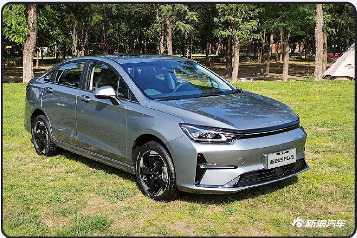内外焕新/续航里程再获提升 静态体验新EU5 PLUS-新浪汽车