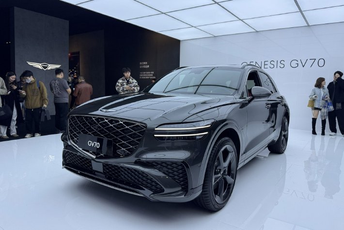 售29.3万- 40.3万元 新款捷尼赛思GV70上市-新浪汽车