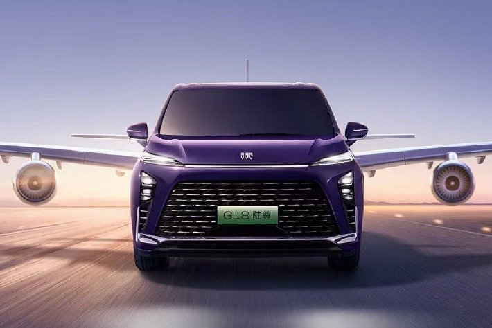 全新别克GL8陆尊开启预售 1000元定金抵5000元购车金-新浪汽车