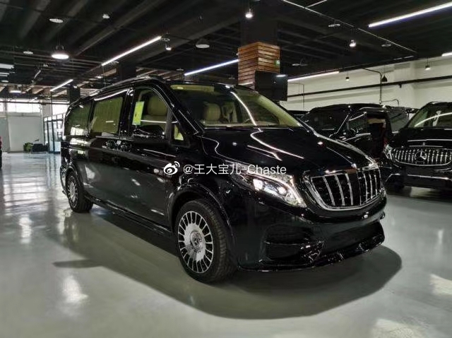 汽车美图赏析：奔驰V250 迈巴赫VS680限量版-手机新浪汽车