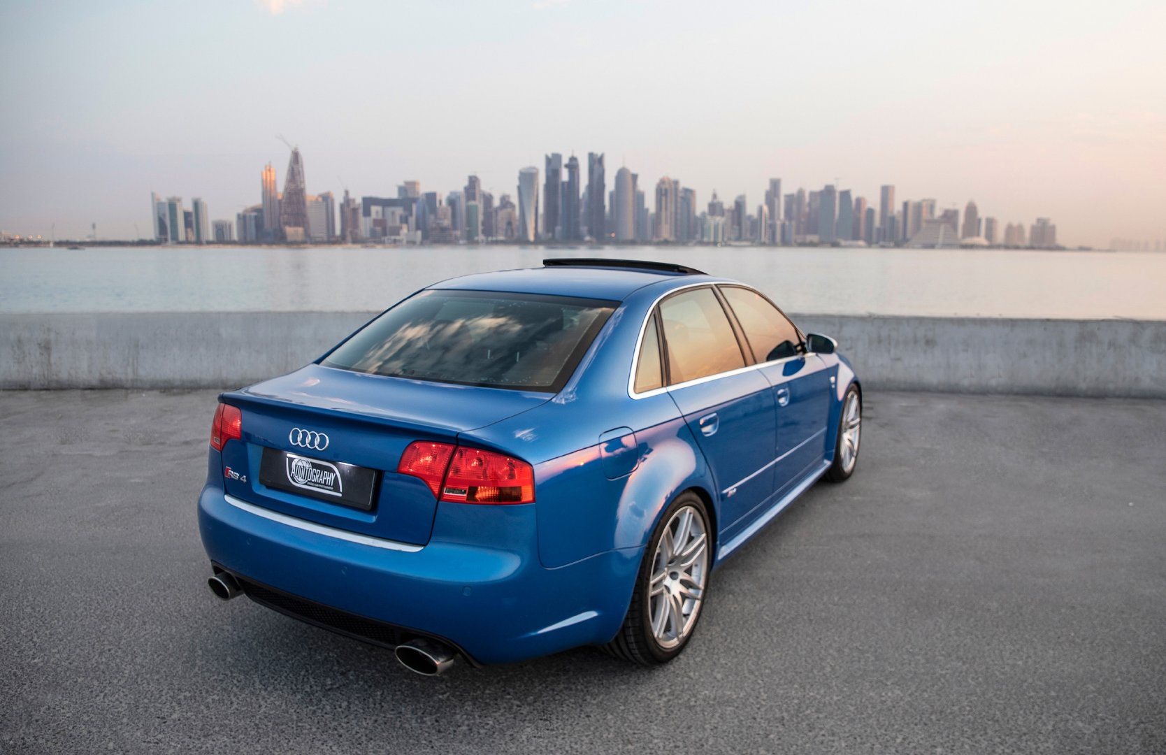 Audi RS 4 Sedan,2008. 老RS4好有味道-新浪汽车