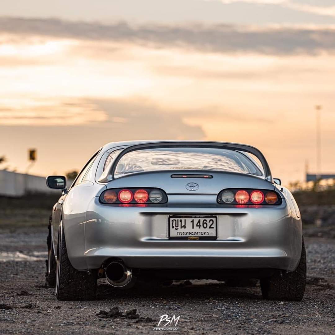 东瀛牛魔王，Toyota Supra MK4！-新浪汽车