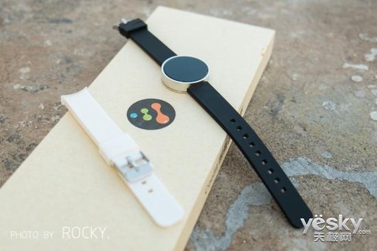 精致小巧易佩戴 Coofit智能手环试用简评|手环|智能|Coofit_家电_新浪科技_新浪网