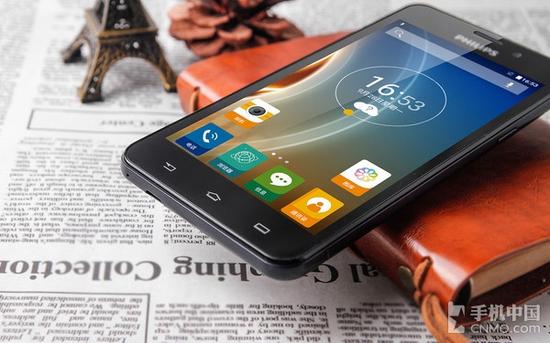 新一代长续航智能机 飞利浦V526评测|飞利浦|长续航_手机_新浪科技_新浪网