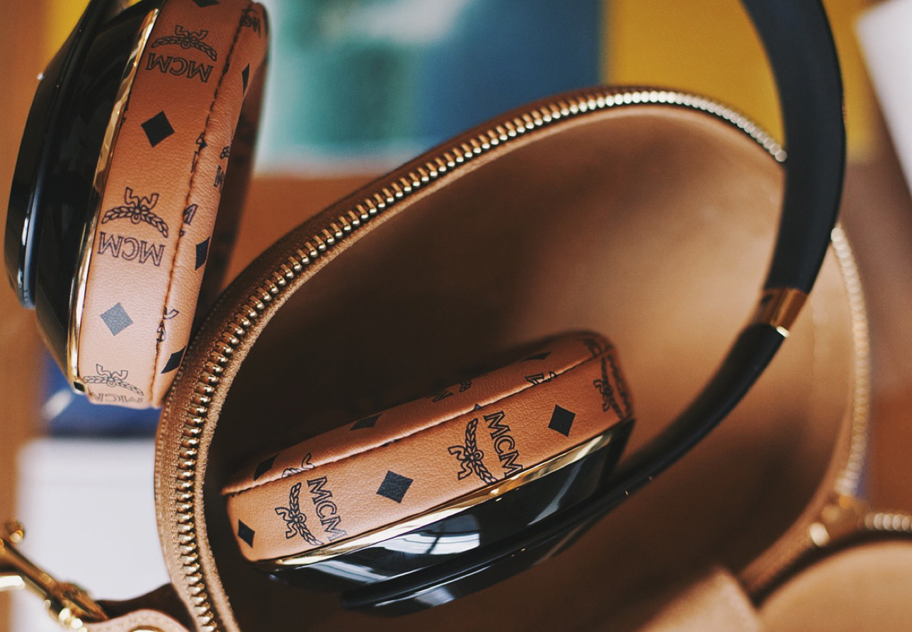 Beats与MCM联手 推限量珍藏系列耳机|Beats|MCM|耳机_识趣_新浪科技_新浪网