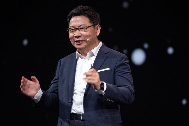 余承东卸任华为终端bg Ceo,终端coo何刚接任 新浪新闻