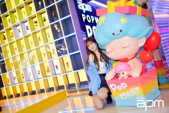 北京apm X POP MART‘城市开箱’全国首展开幕_新浪时尚_新浪网