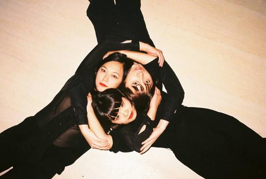 Nova Heart新曲《We Are Golden》MV首发_手机新浪网