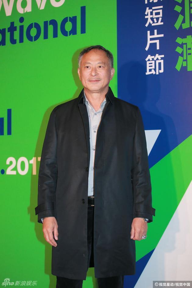 杜琪峰不去金像奖 谈提名:感谢支持新导演|杜琪峰|游乃海|树大招风_新浪娱乐_新浪网