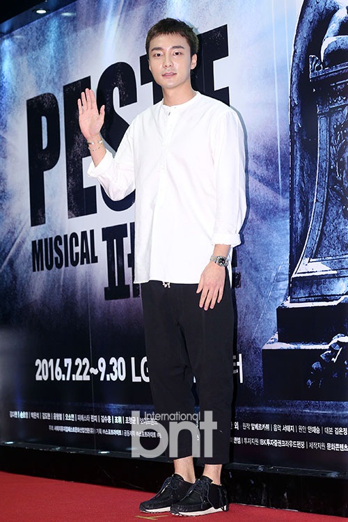 韩星Roy Kim确定于5月回归 正在日本拍摄MV|Roy Kim|回归|日本_新浪娱乐_新浪网