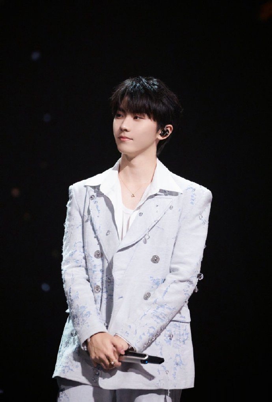 夢幻聯動？Alin透露曾幫女兒追星馬嘉祺 - 新浪香港