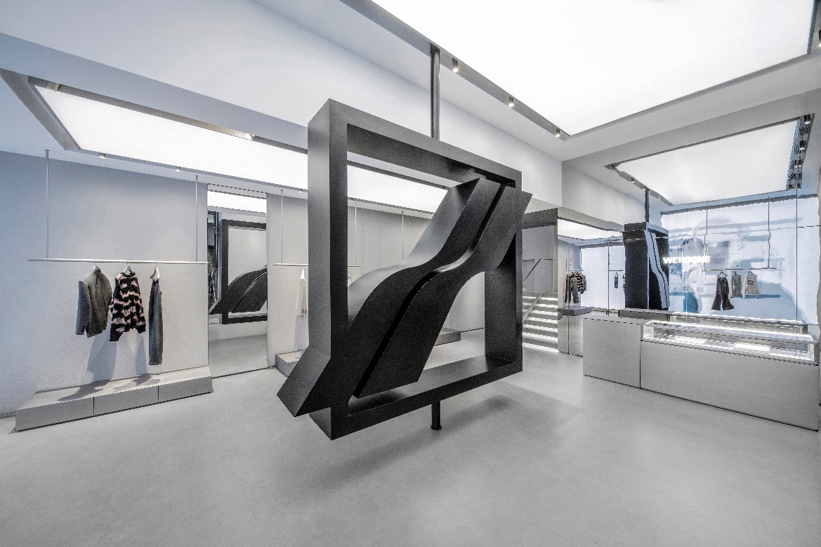 WE11DONE正式登陆中国市场 首家官方零售店铺于深圳万象天地正式开业|WE11DONE_新浪时尚_新浪网