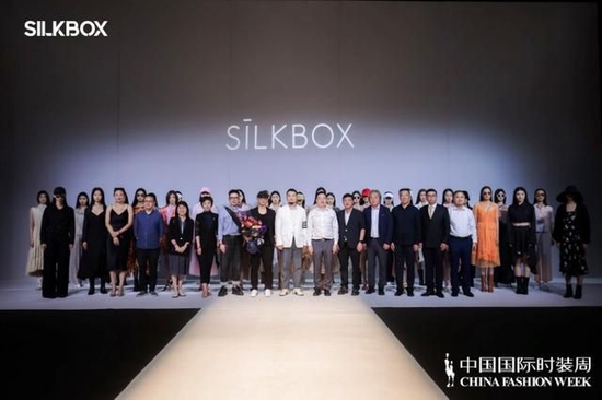 Silk box携手李文耀登陆中国国际时装周|中国国际时装周|Silk box|李文耀_新浪时尚_新浪网
