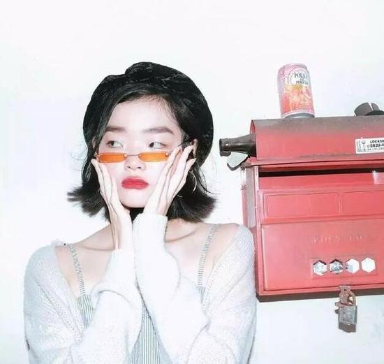 Duan Mei Yue | 365度全是死角 但她依然走红时尚圈|Duan Mei Yue|睡不醒女孩|超模_新浪时尚_新浪网