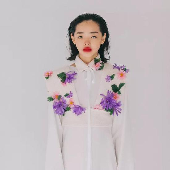 Duan Mei Yue | 365度全是死角 但她依然走红时尚圈|Duan Mei Yue|睡不醒女孩|超模_新浪时尚_新浪网