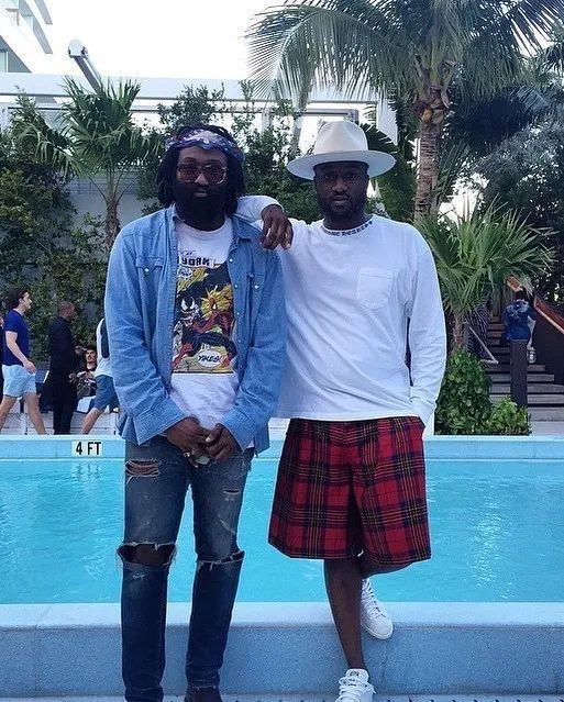 Virgil首个个人品牌Pyrex Vision回归，都有哪些元素向他致敬？|卫衣|Pyrex Vision回归|运动服饰_新浪时尚_新浪网