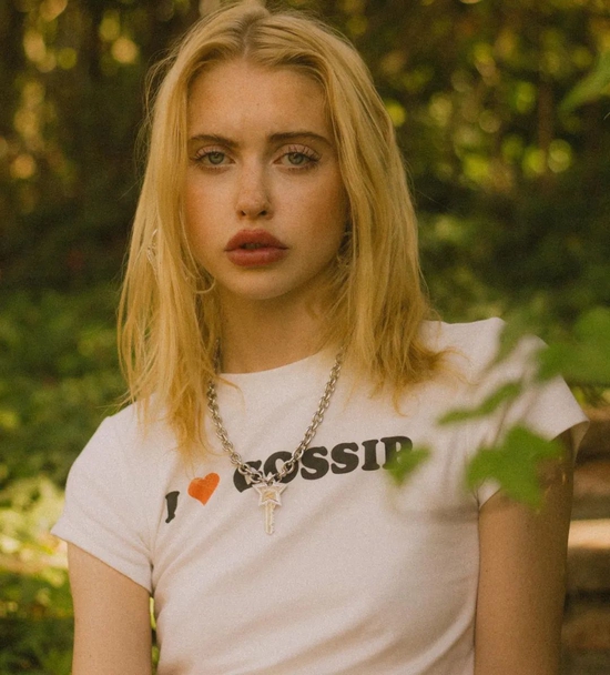 “老师”们辛酸奋斗史，如何通过潮流手段逆袭?她们的另一面你根本想象不到|Chloe|亢奋|潮流历程_新浪时尚_新浪网