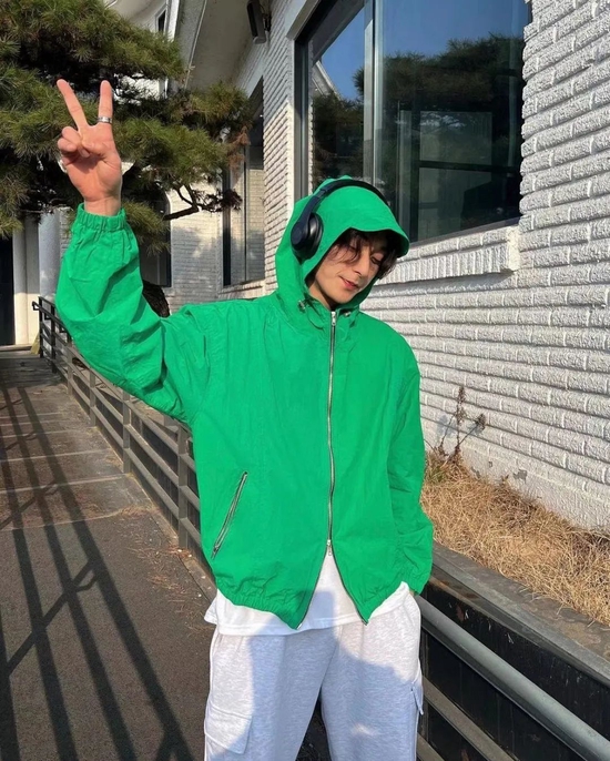 韩国男博主真的太会穿了 夏季穿搭高级感你也能轻松get|高级感|穿搭|夏天_新浪时尚_新浪网