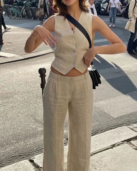 “Clean Fit”到底是一种值得追的新风格吗？|穿搭|时尚博主|极简主义_新浪时尚_新浪网