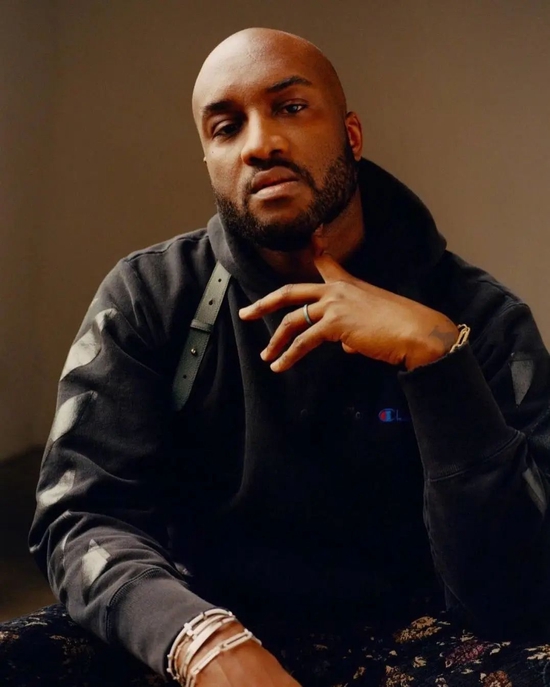 Virgil首个个人品牌Pyrex Vision回归，都有哪些元素向他致敬？|卫衣|Pyrex Vision回归|运动服饰_新浪时尚_新浪网