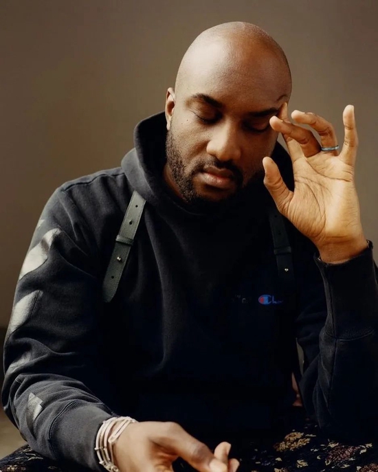 Virgil首个个人品牌Pyrex Vision回归，都有哪些元素向他致敬？|卫衣|Pyrex Vision回归|运动服饰_新浪时尚_新浪网