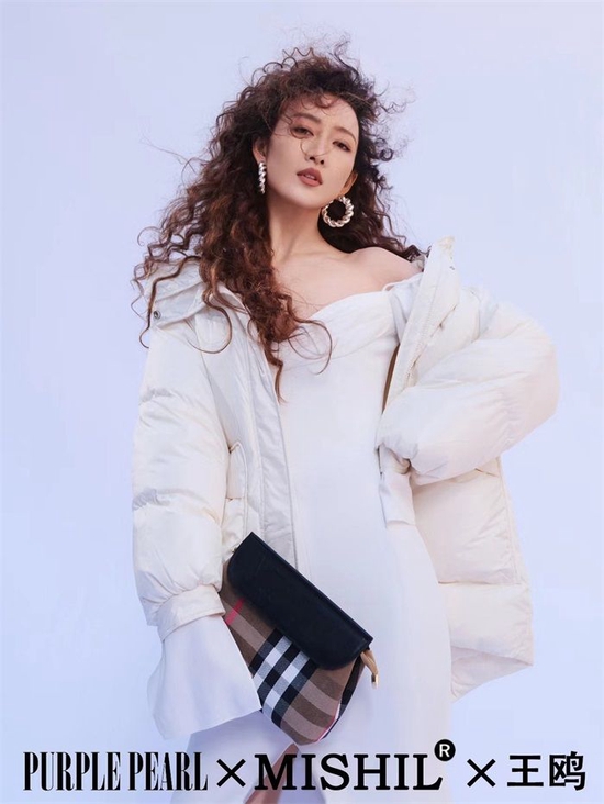 深受欧洲精英喜爱的MISHIL，这个冬天就像王鸥一样美出自己的style_新浪时尚_新浪网