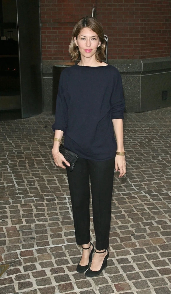 知识分子时髦、老钱，你向往的样子索菲亚·科波拉都有！_手机新浪网