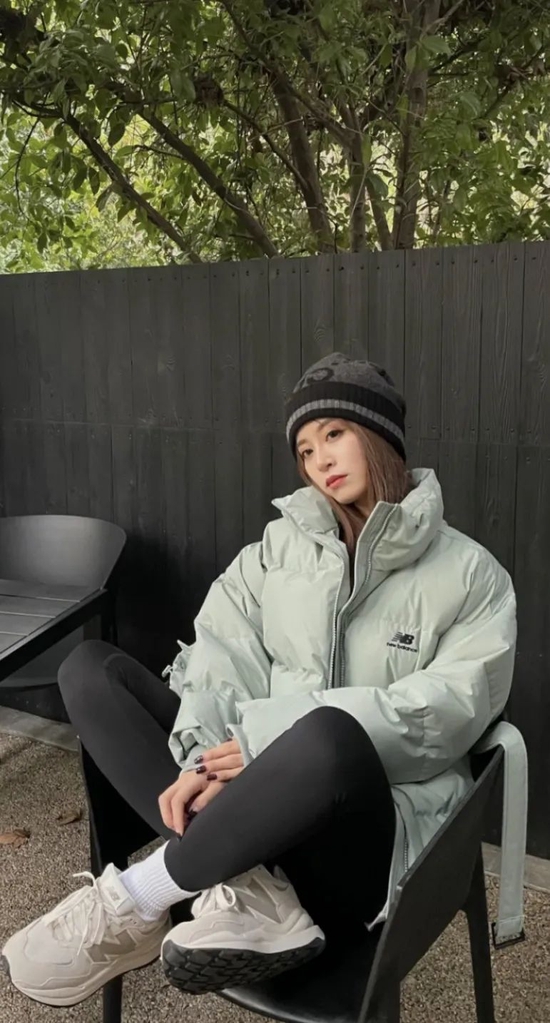 什么纯欲妆千金妆都不如按着穿搭学化妆！_手机新浪网