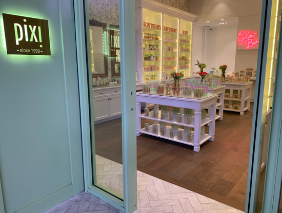 以“发光水”风靡全球的植萃品牌“Pixi” 登陆中国各大网购平台_手机新浪网