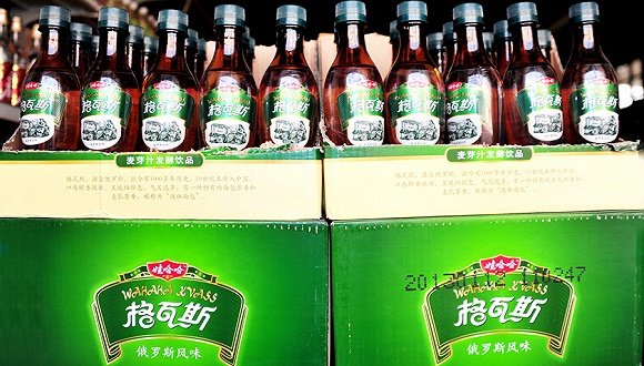 娃哈哈正在寻求大型国际并购 能否解决业绩下滑成疑|娃哈哈|瓶装水|业绩下滑_新浪财经_新浪网