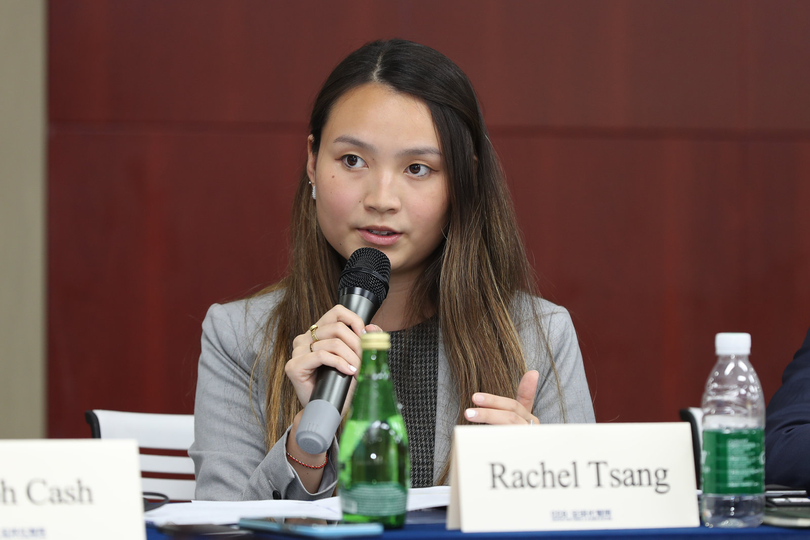 中国英国商会副主任Rachel Tsang：可持续发展方面的合作能够让我们更加地团结_新浪财经_新浪网