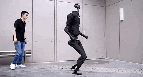 晚点对话王兴兴：只要足够专注，我不信有什么问题解决不了_新浪财经_新浪网