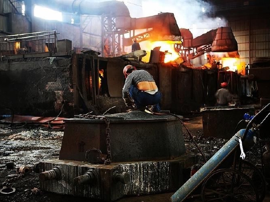 Mysteel早读：11家钢厂降价，西北联钢拟减产比例不低于30%|钢_新浪财经_新浪网