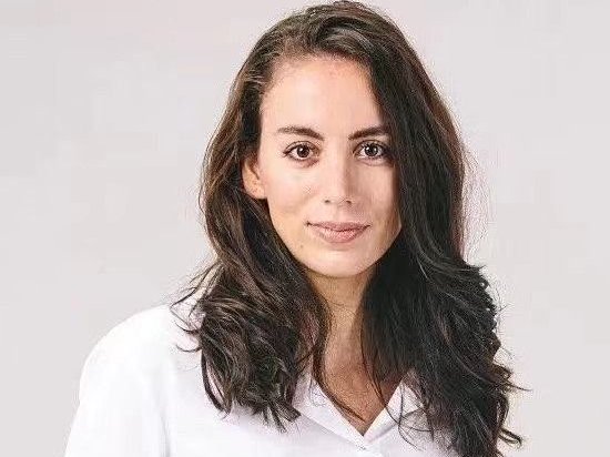 OpenAI女CTO暂代CEO：曾在特斯拉任职 是通用人工智能的信奉者|OpenAI_新浪财经_新浪网