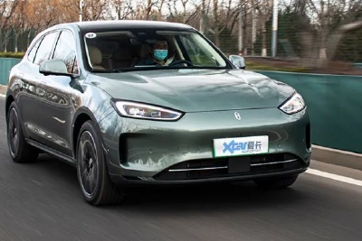 AITO问界11月交付8260辆 首次环比下降31.3%|AITO问界_新浪科技_新浪网