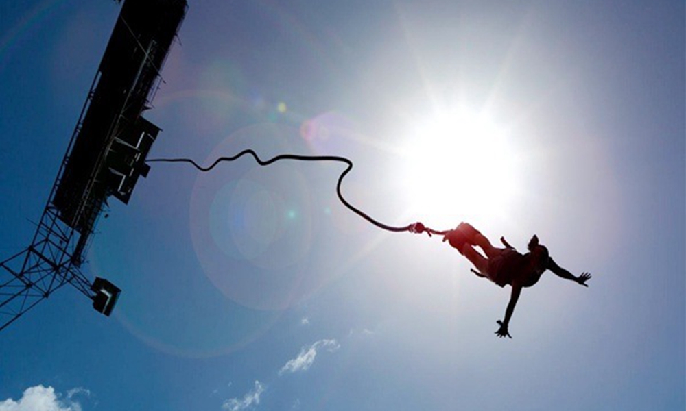 这些超级减压的极限运动，大学生有机会一定要尝试！|极限运动|冲浪板|减压_新浪新闻