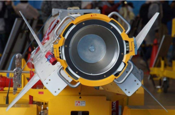 三菱重工研发了26年的新导弹 导弹设计能减少空气阻力|三菱重工|空射型|导弹_新浪新闻