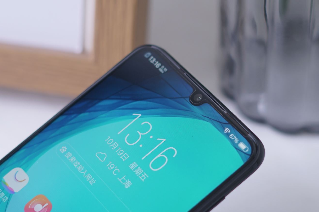 荣耀play、魅族x8、小米8se和vivoZ3之间，选哪个比较好？__财经头条