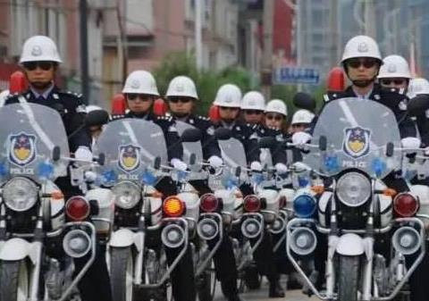 “公安”和“警察”有什么区别？谁的权力大？真相说出来怕你不信|警察|公安|真相_新浪新闻
