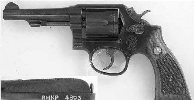 打电话报假警，1分18秒抢劫银行，警方追查了五年才抓到犯人！|凶手|徐步高|警员_新浪新闻